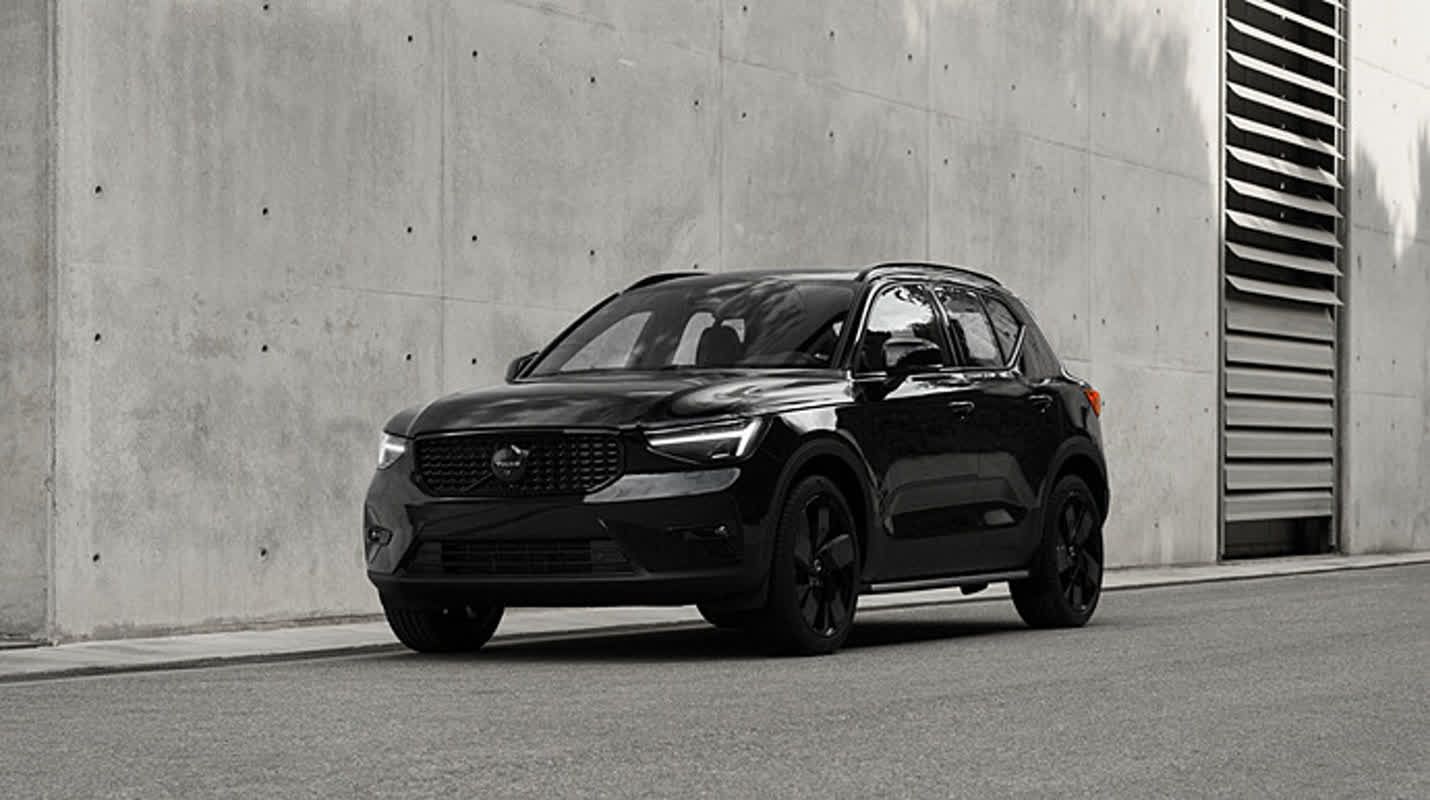 볼보 XC40 블랙 에디션, 온라인 판매 7분 만에 97대 완판 - 네이트뷰